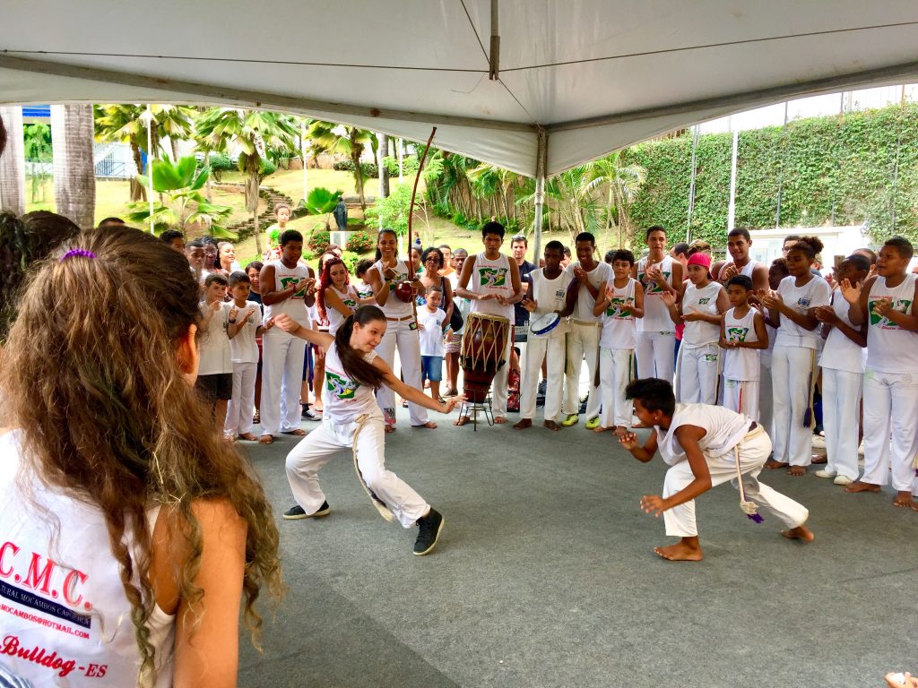 Estudantes protagonizam celebração dos 151 anos de Cachoeiro - EM OFF ... Estudantes protagonizam celebração dos 151 anos de Cachoeiro - EM OFF ...